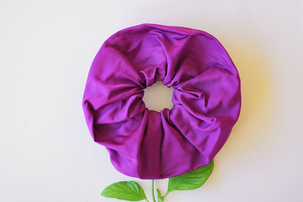 Scrunchies μωβ ταφτάς – Tous les jours